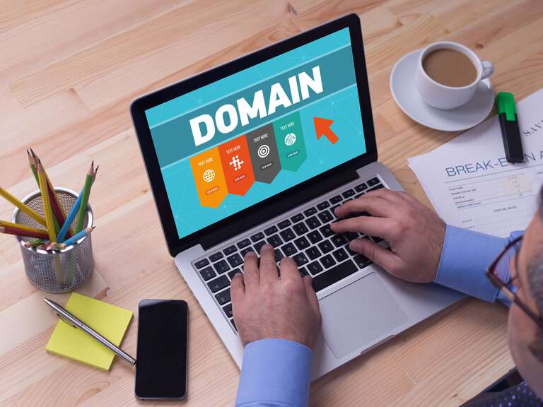 Can You Have Two Domains Pointing to the Same Website